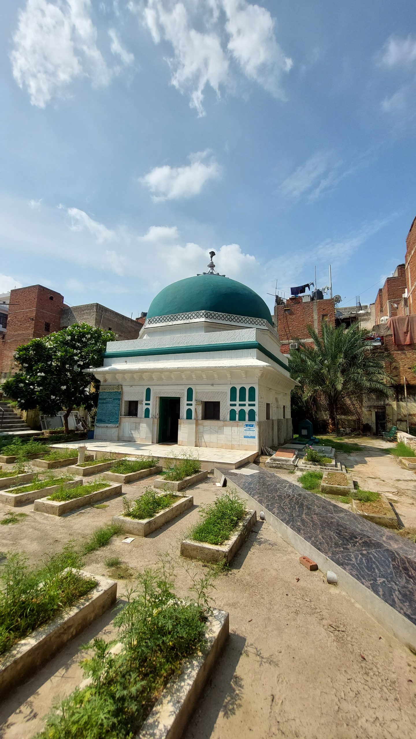 Shah Abdul Haq Muhaddis Dehlvi (R.A) Ki Dargah Delhi hazrul remo